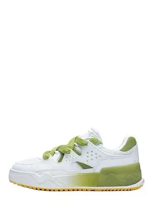 White/green/tan