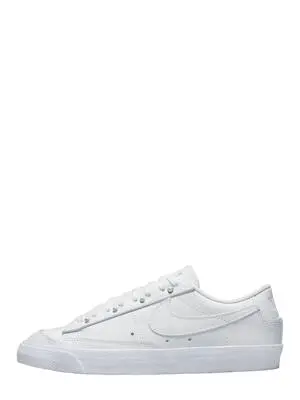 Nike Blazer Low 77 Se Sneakers - White