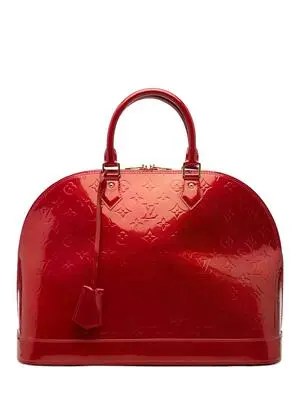 LOUIS VUITTON Monogram Vernis Alma Gm Handbag - Red