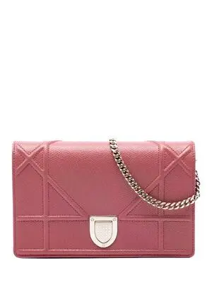 Dior 2019 Grained Calfskin Diorama Wallet On Chain Crossbody Bag - Red