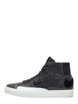 Nike Blazer Mid Qs 'soulland Friends And Family - Black/grey