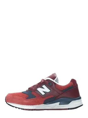 NEW BALANCE 530 Retro Low Top Sneakers - Red