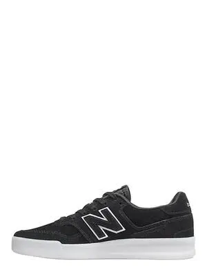 NEW BALANCE 300v2 Sneakers - Black