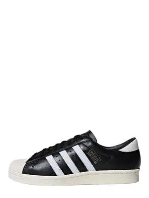 Adidas Superstar Low Top Sneakers - Black