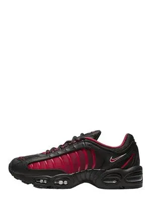Nike Max Tailwind 4 Sneakers - Black/red