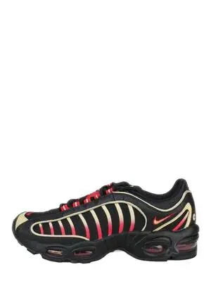 Nike Max Tailwind 4 Sneakers - Black