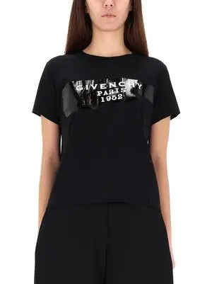 Givenchy T-shirt With Logo - Black