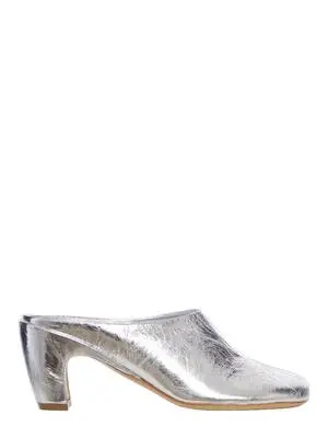Dries Van Noten Laminated Leather Mules With Metallic Effect - Silver