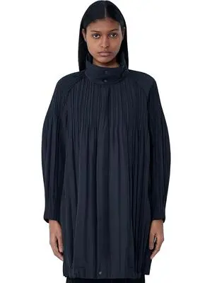 Issey Miyake High-neck Pleated Coat - Black