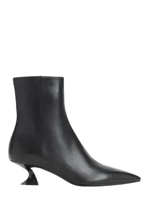 LANVIN Kitten Heel Pointed Toe Ankle Boots - Black