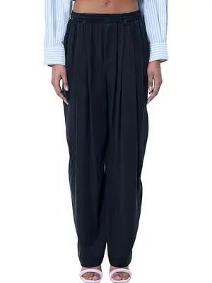Alexander Wang Pleated Soft-touch Pants - Black