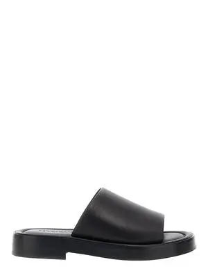 FERRAGAMO Giunone Leather Sandals - Black