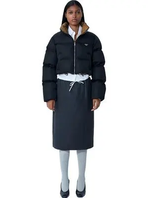 Prada Short Re-nylon Down Jacket With Logo Motif - Black
