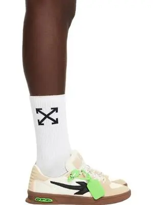 Off-White Low-top Sneakers With Signature Arrow Motif - Cream