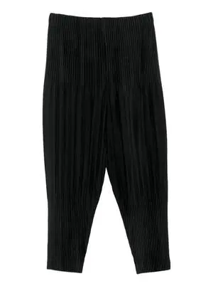 Issey Miyake Plissé Effect Tapered Cropped Trousers - Black