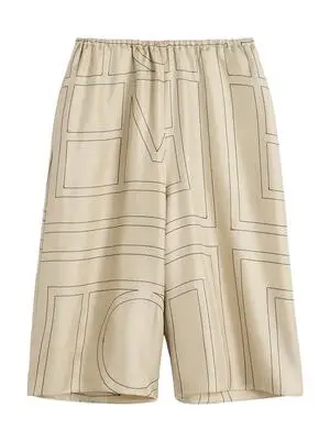 TOTEME Organic Silk Bermuda Shorts With Monogram Embroidery - Cream