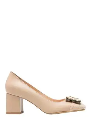 SERGIO MORETTI FIRENZE SERGIO MORETTI FIRENZE Beige Leather Croc-Effect Pumps With Gold-Tone Buckle Detail