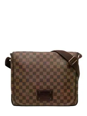 LOUIS VUITTON Damier Ebene Brooklyn Mm Crossbody Bag - Brown