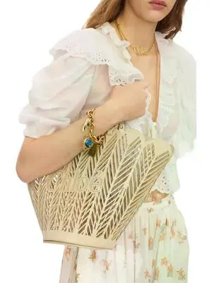 Chloé Soleil Logo Tote Bag - Neutrals
