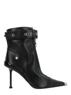 Alexander McQueen Buckle-fastened Pointed-toe Ankle Boots - Black