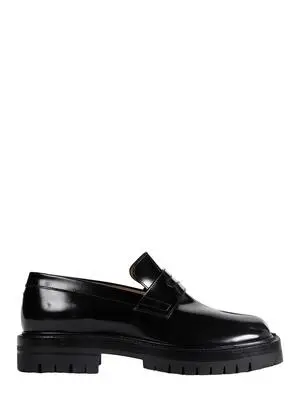 MAISON MARGIELA Tabi Loafers - Black