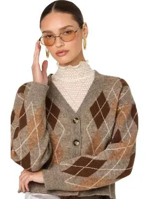 Astr The Label Ashtyn V-neck Argyle Cardigan - Brown Argyle