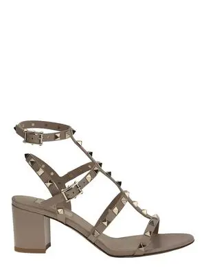 Valentino Garavani Rockstud Sandals - Cream