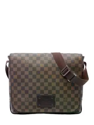 LOUIS VUITTON Damier Ebene Brooklyn Mm Crossbody Bag - Brown