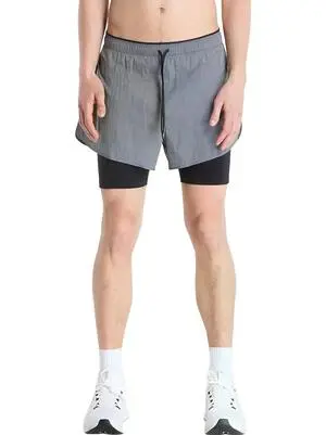 On Performance Volt Running Shorts - Grey