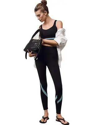 Spiritual Gangster Lotus Leggings - Black