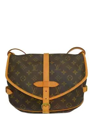 LOUIS VUITTON 30 Saumur Monogram Shoulder Bag - Brown