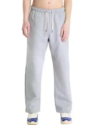 Nike Standard Issue Brushed Track Pants - Grey