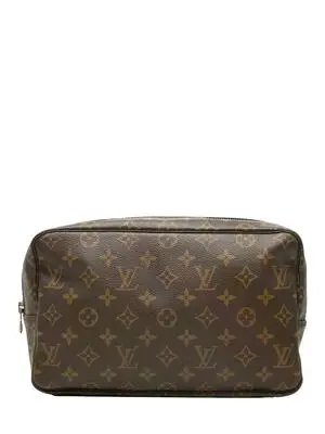 LOUIS VUITTON Monogram Canvas Trousses Toilette 28 Clutch Bag - Brown