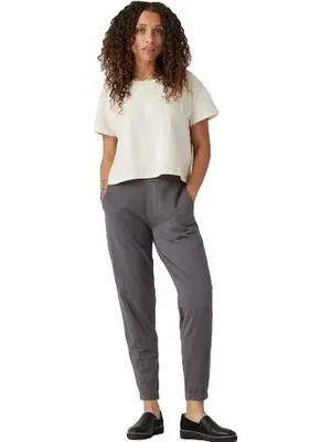 KNOWN SUPPLY Organic Cotton Easy Crop Tee - Stone