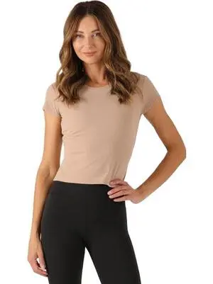 GLYDER Align Cropped Performance Tee - Latte