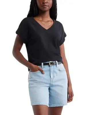 Caslon Roll Cuff V-neck T-shirt - Black