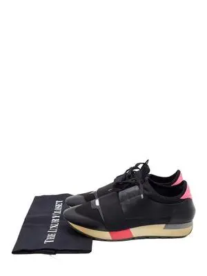 Balenciaga Balenciaga Race Runner Sneakers Black