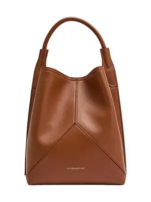 Victoria Beckham Leather Bucket Bag - Tan