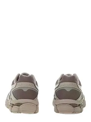 Asics ASICS Gel-Cumulus 16 Low-Top Sneakers Brown
