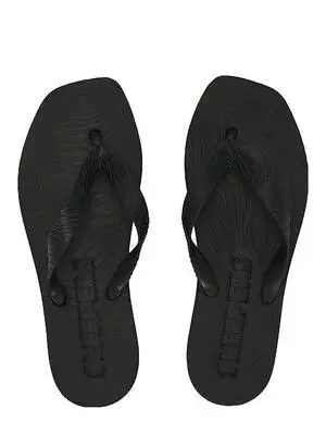 VELOUR Tapered Platform Flip Flop - Black