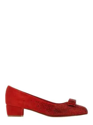 FERRAGAMO Suede Vara Pumps With Embellished Bow Detail - Red