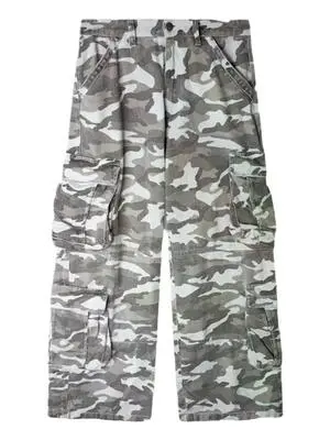 VAGUE STUDIOS Camouflage Cargo Pants - Grey