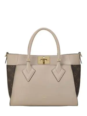 LOUIS VUITTON On My Side Tote - Grey