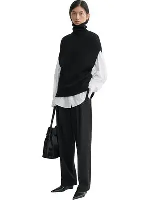 TOTEME Double-knit Cape Knit - Black
