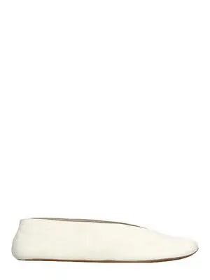 THE ROW Fay Flat Leather Ballet Flats - Bone