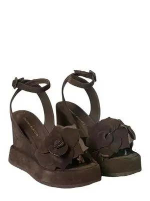 PALOMA BARCELO Rita Flower Detail Sandals - Brown