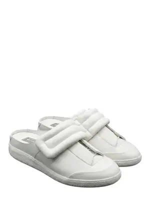 BRAVEST STUDIOS 2016 Clogs - White