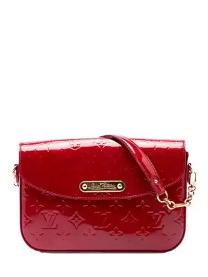 LOUIS VUITTON Monogram Vernis Rodeo Drive Shoulder Bag - Red
