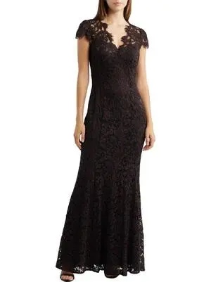Eliza J Illusion Yoke Lace Trumpet Gown - Chc
