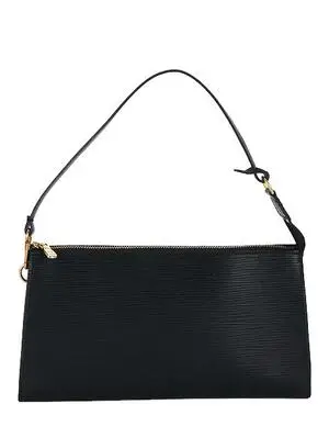 FWRD RENEW Louis Vuitton Epi Pochette Accessoires 24 Shoulder Bag - Black